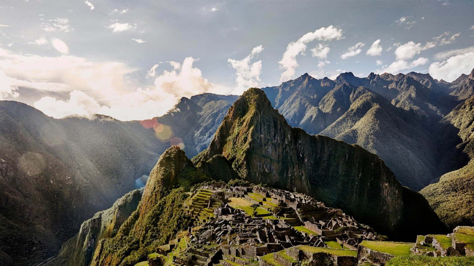 Historia de Machu Picchu y datos relevantes – Ecolatina Explorer